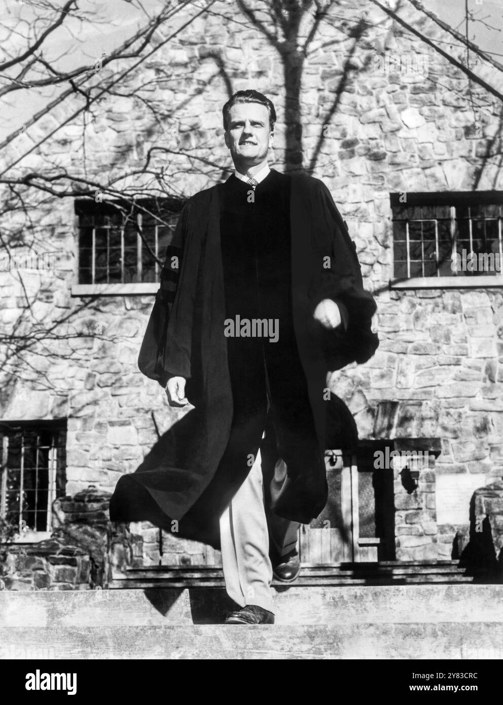 1950s college graduation hi-res stock photography and images - Alamy