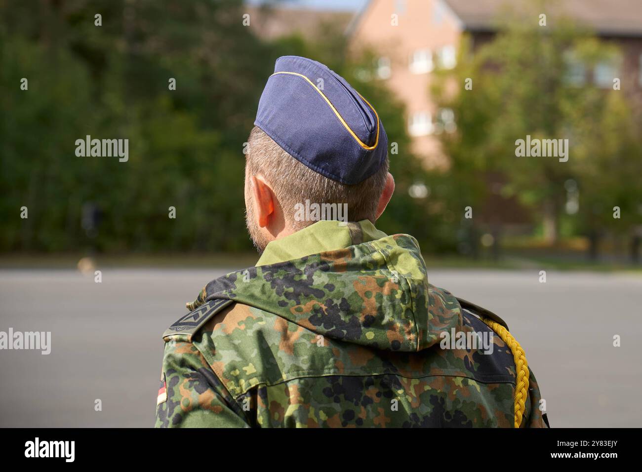 Armee kampfuniform hi-res stock photography and images - Alamy