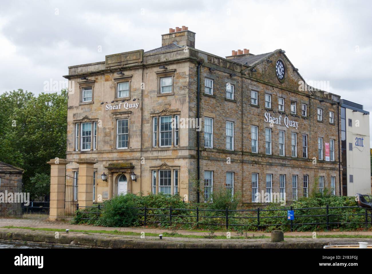 Sheaf Quay warehouse, Sheffield Stock Photo - Alamy