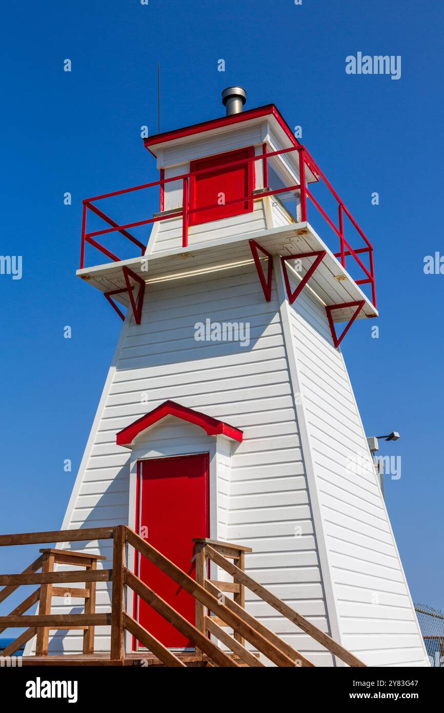 Fort Amherst Lighthouse, St. John's, Newfoundland & Labrador, Canada ...