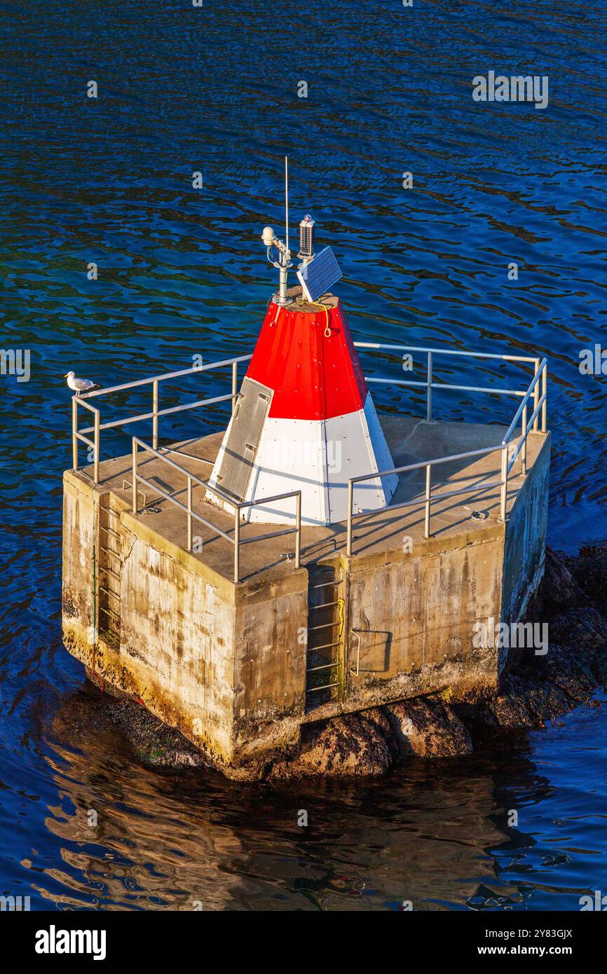 Navigation ligh in the Narrows, tFort Amherst Lighthouse, St. John's ...