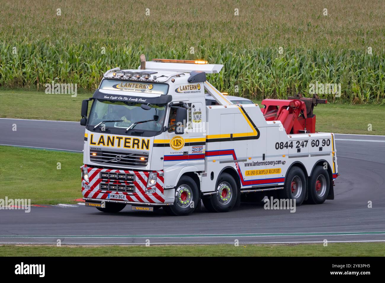 Lantern Recovery Volvo FH rigid body emergency vehicle on duty during ...