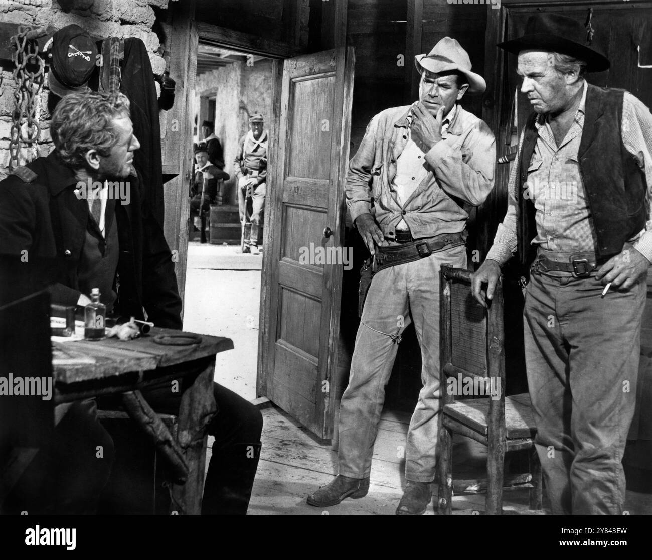 Arthur kennedy glenn ford day hi-res stock photography and images - Alamy