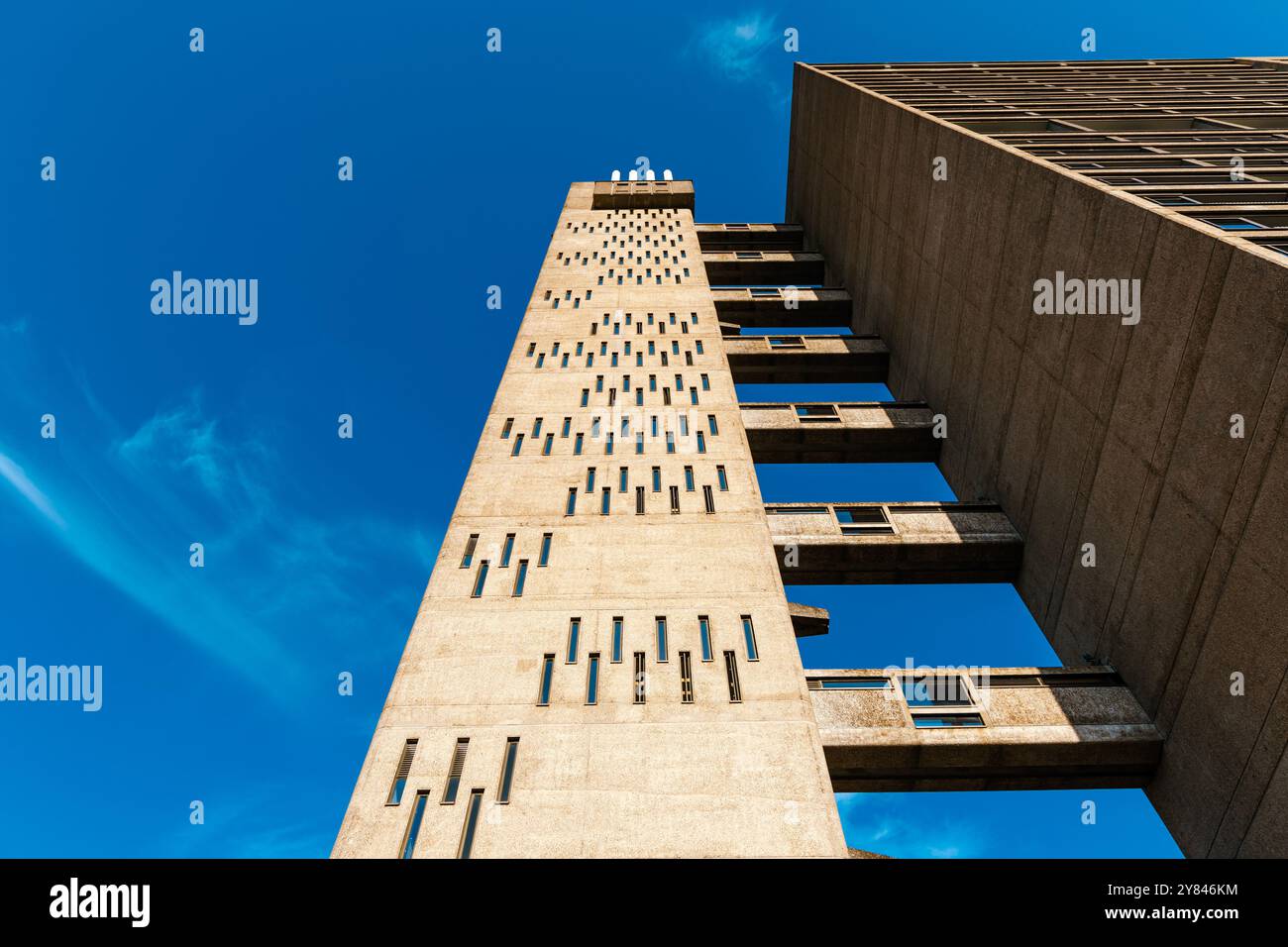 Brutalist style residential high-rise Balfron Tower by architect Ernő ...