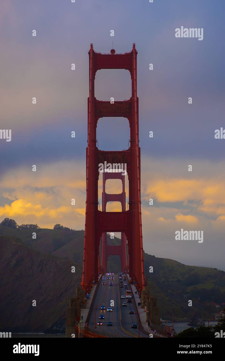 Goldenhourmagic hi-res stock photography and images - Alamy
