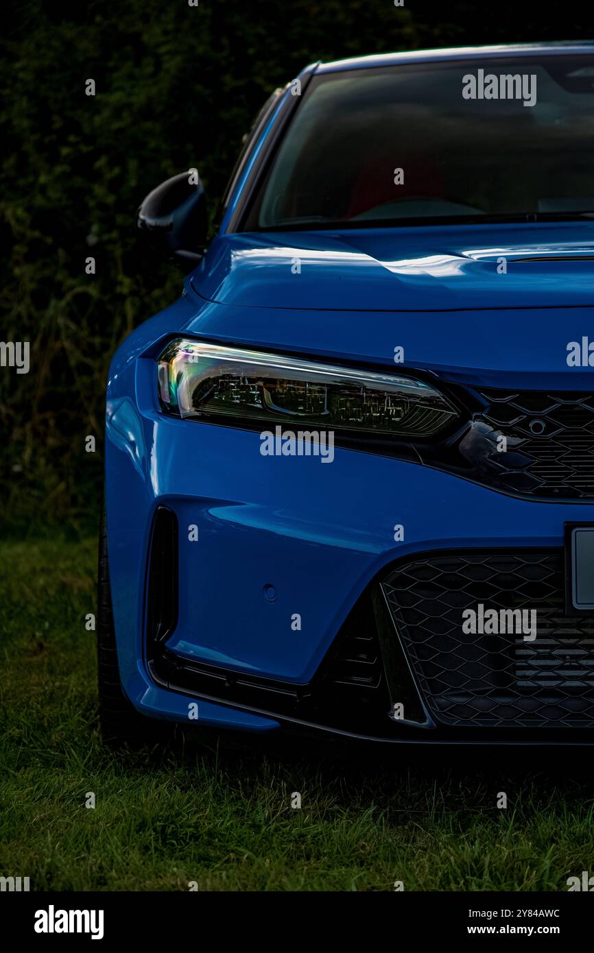 2022 blue honda civic type r hi-res stock photography and images - Alamy