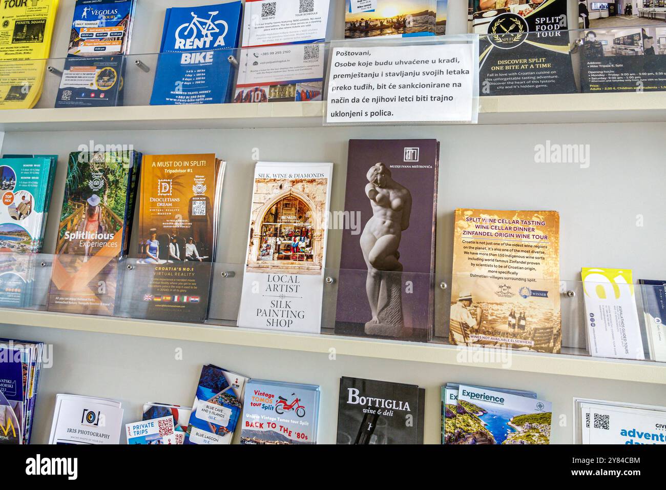 Free brochures leaflets pamphlets hi-res stock photography and images ...