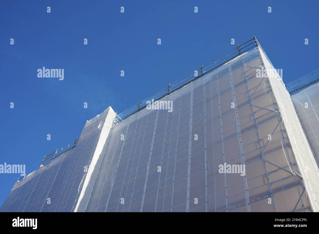 Blue norway scaffold scaffolding hi-res stock photography and images ...