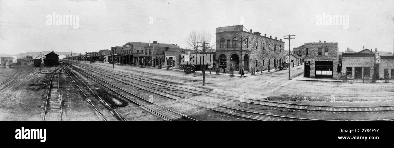 View of railroad yard and city buildings, Gallup, New Mexico, 1908 ...
