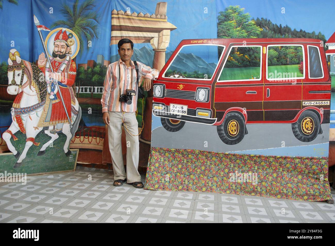 Photographer, photo studio, Ram Devra pilgrimage festival, Ramdevra ...