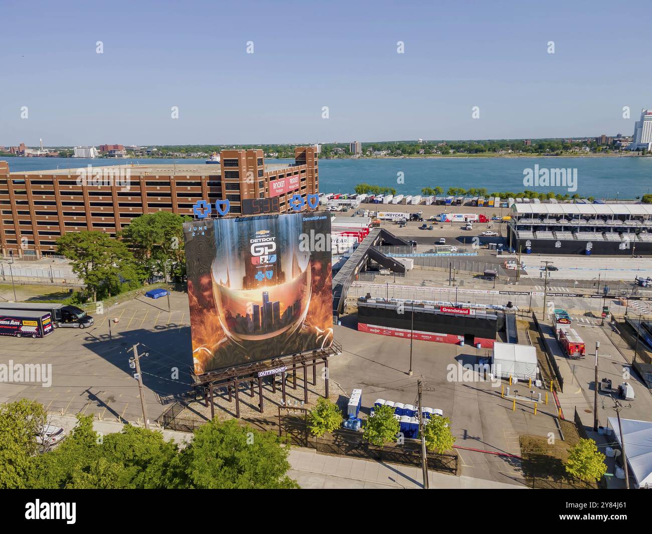The Streets of Downtown Detroit plays host to the INDYCAR Series for ...