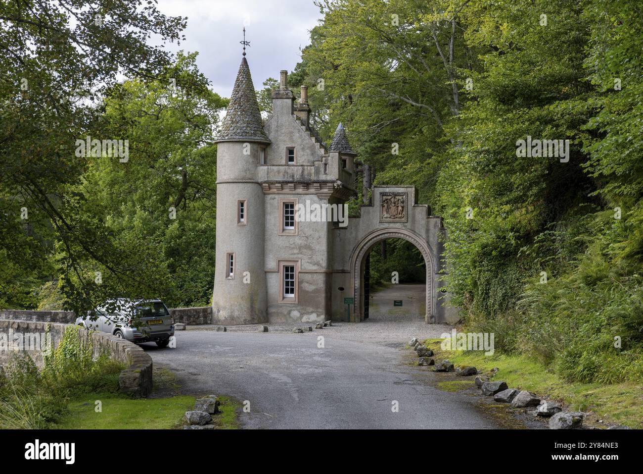Old stone arch bridge, Bridge of Avon, Ballindalloch, Highlands ...