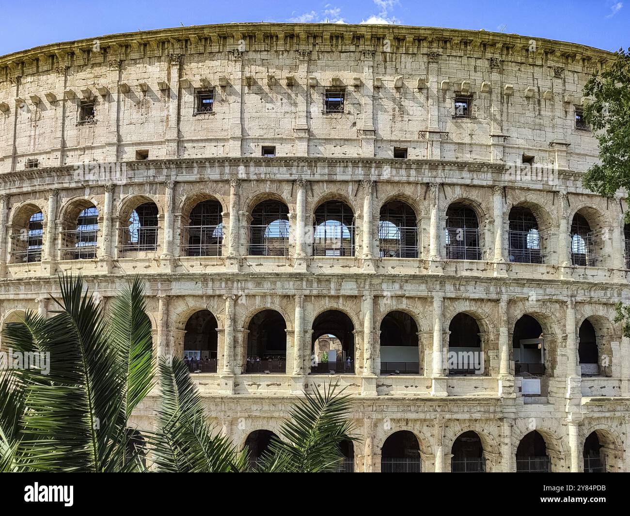 Old rome facades hi-res stock photography and images - Alamy