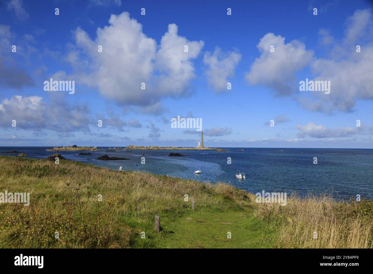 Island Ile Vierge with lighthouses Phare de l'Ile Vierge, old ...