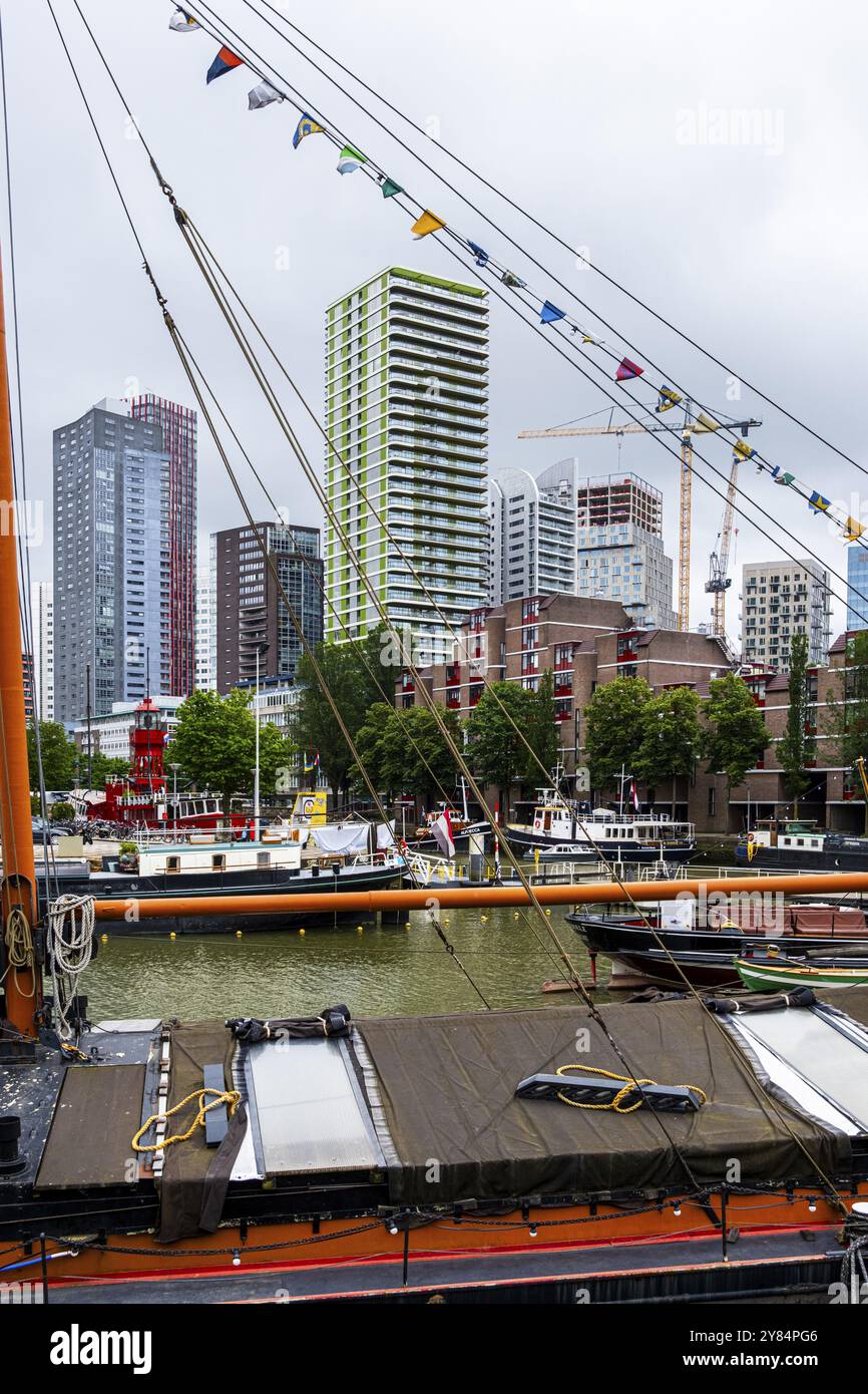 Modern architecture in the port of Rotterdam in Netherlands Stock Photo ...