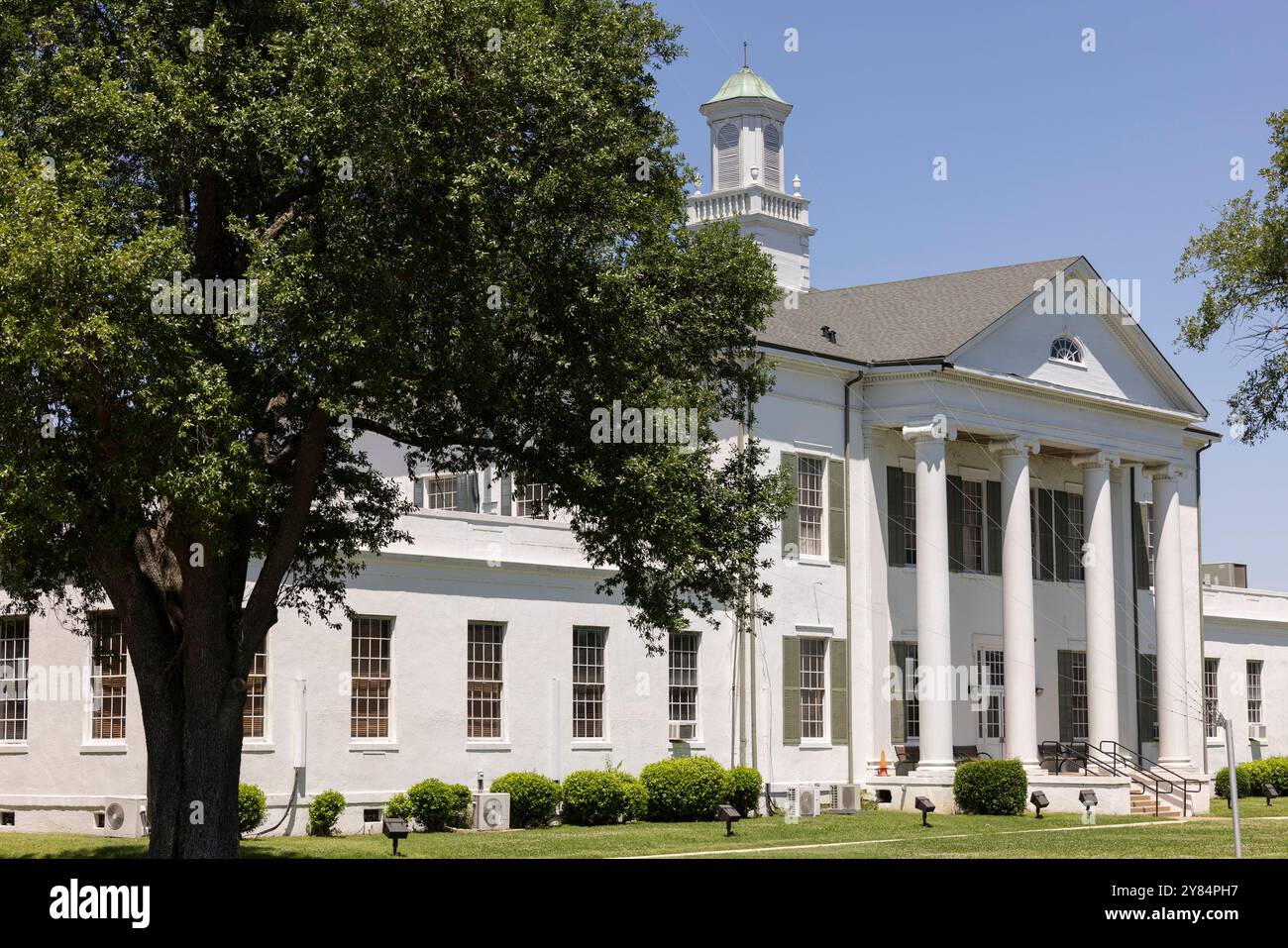 Tallulah, Louisiana, USA - April 23, 2024: Afternoon sun shines on the ...