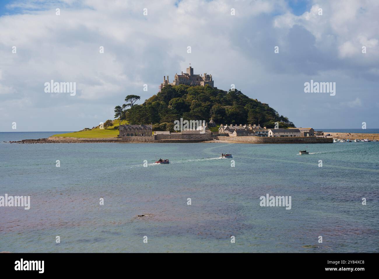 St Michael's Mount medieval castle cornwall Stock Photo - Alamy