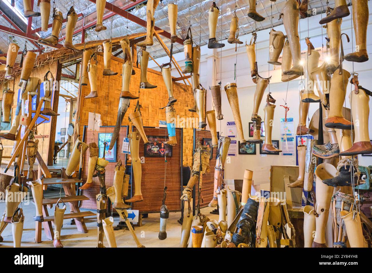 Various homemade prosthetic devices. COPE, a museum about people maimed ...