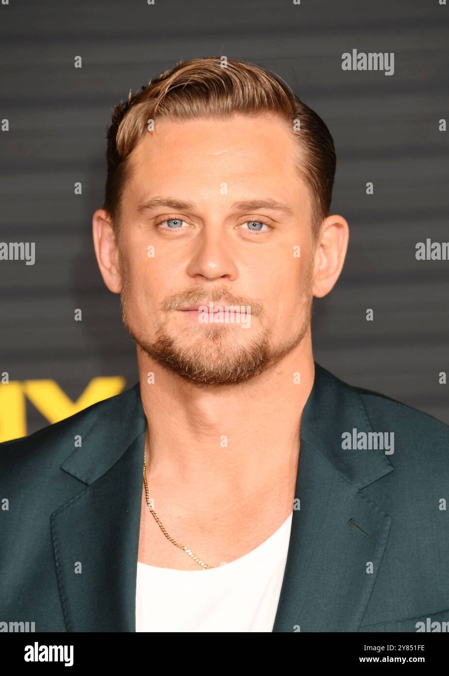 LOS ANGELES, CALIFORNIA - OCTOBER 01: Billy Magnussen attends the Los ...