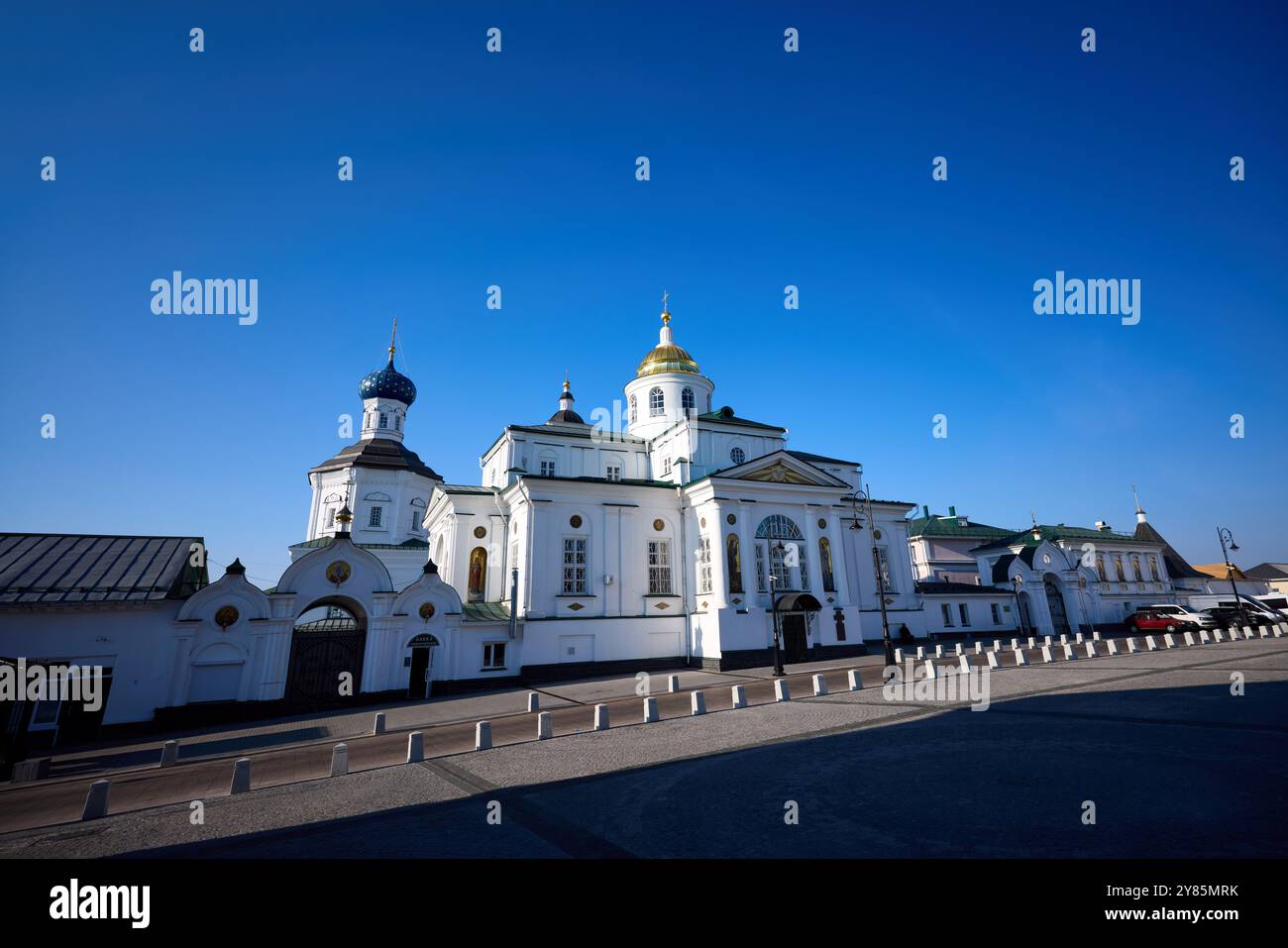 Historic Epiphany Church with green domes at Nikolaevsky Arzamas ...
