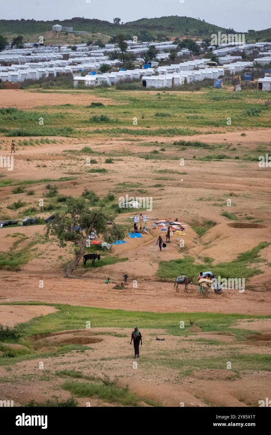 General view of the landscape of the Farchana camp with donkey and ...