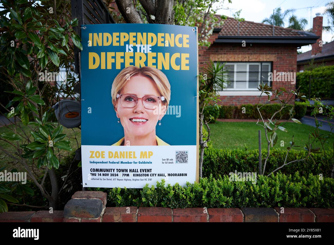 Yard sign for teal independent politician Zoe Daniel MP, the federal ...