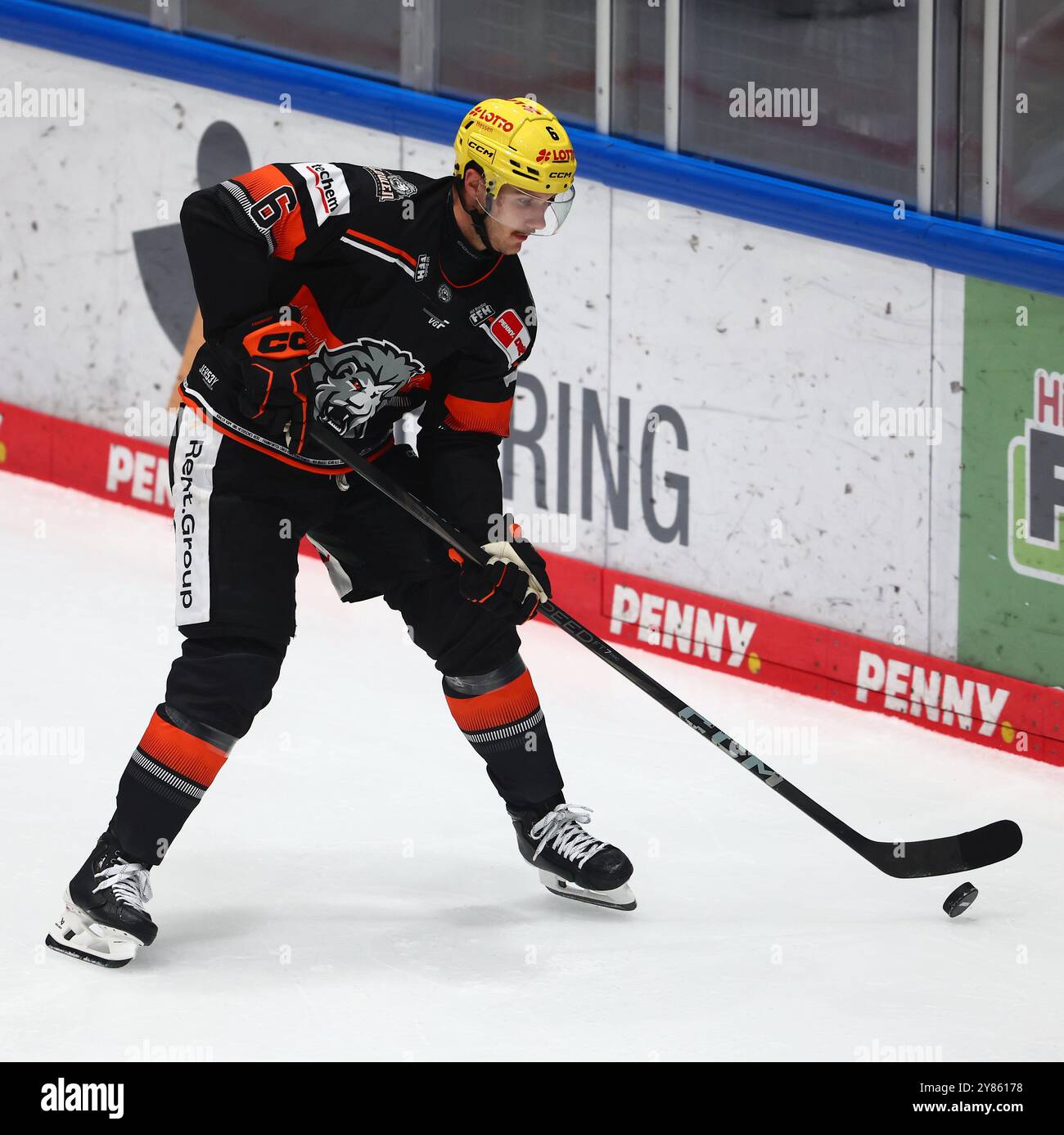 Kevin Maginot (Frankfurt) Loewen Frankfurt vs Koelner Haie, Eishockey ...