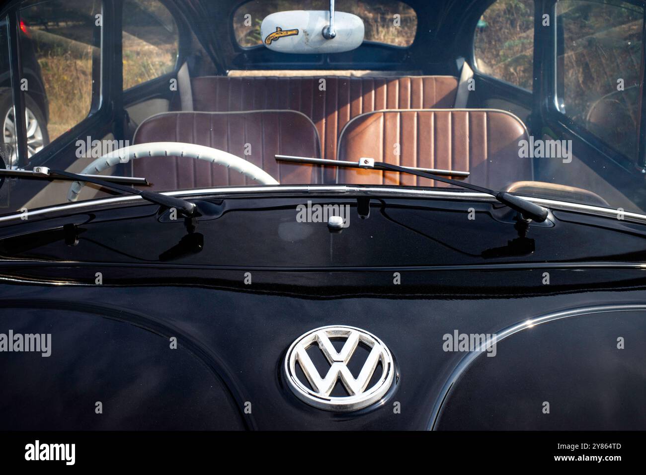 Vintage VW Beatle car Stock Photo - Alamy