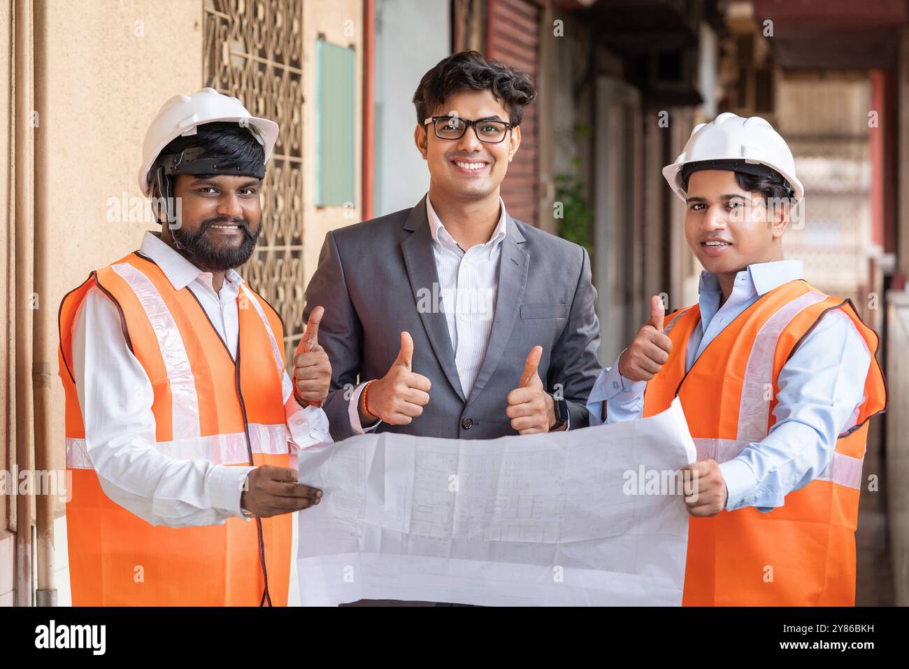 Collaborative construction efforts hi-res stock photography and images ...