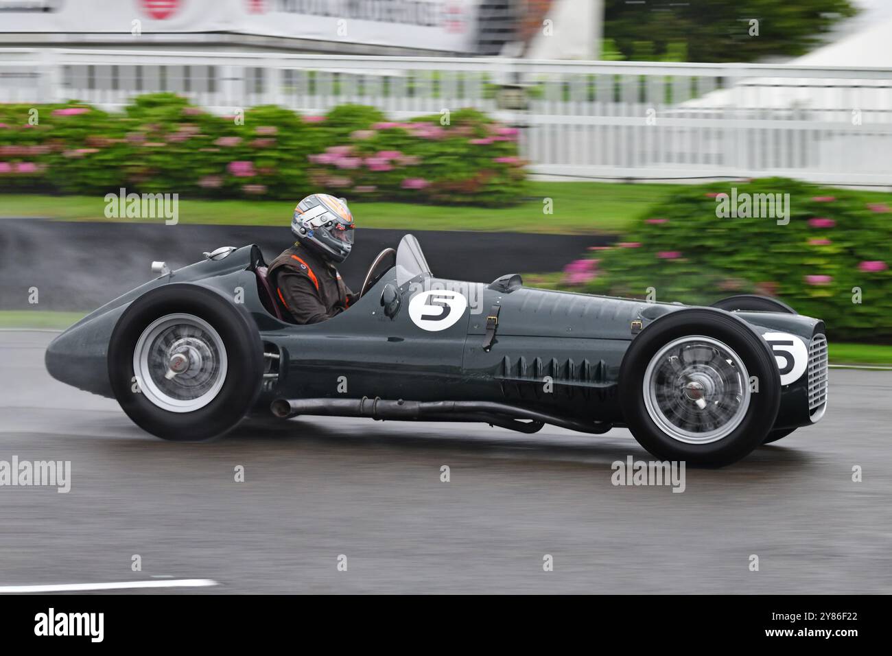 Rob Hall, BRM Type 15 MK1 V16, Goodwood Trophy, a twenty minute race ...