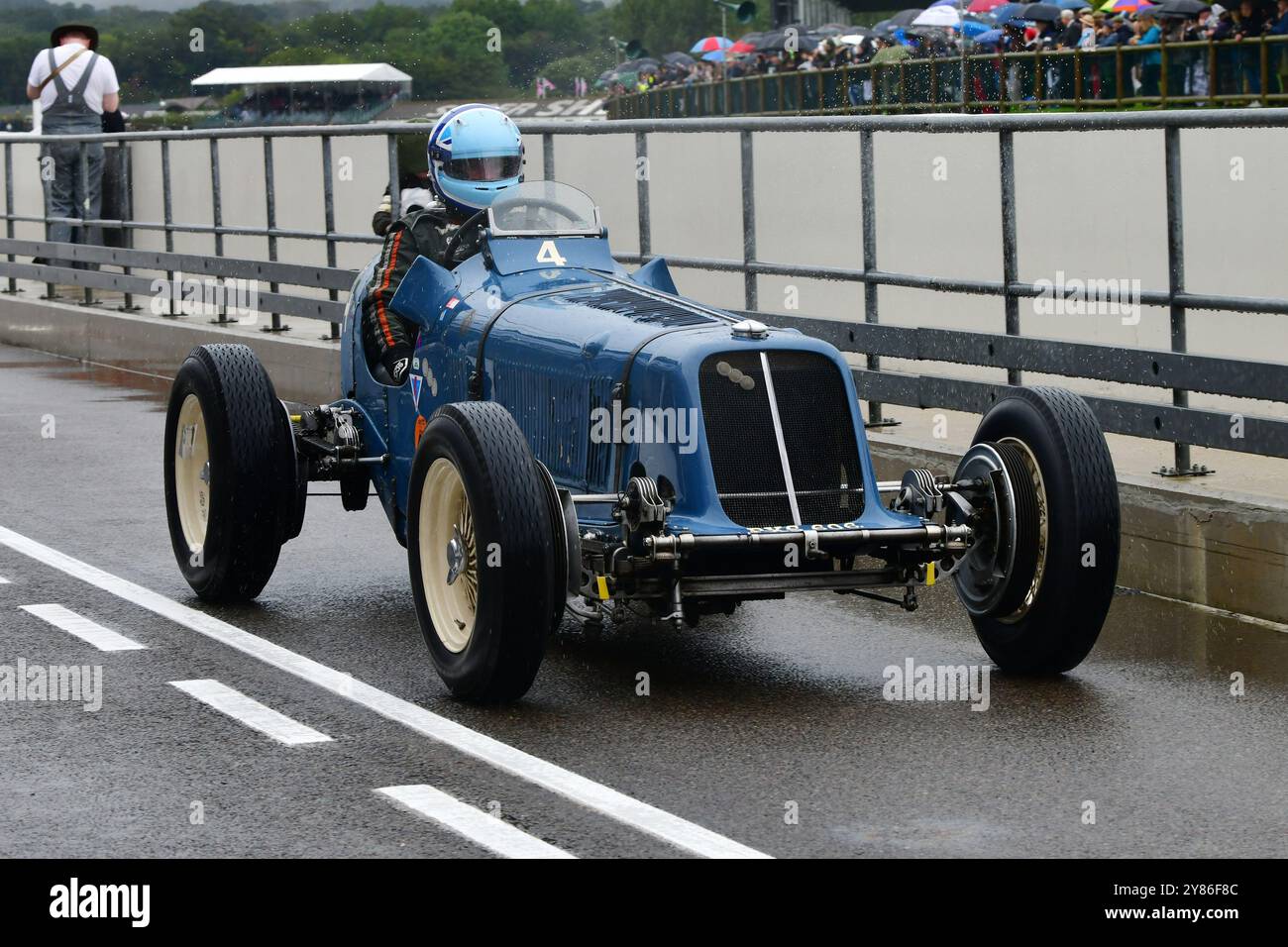 Nicholas Topliss, ERA A-Type R4A, Goodwood Trophy, a twenty minute race ...