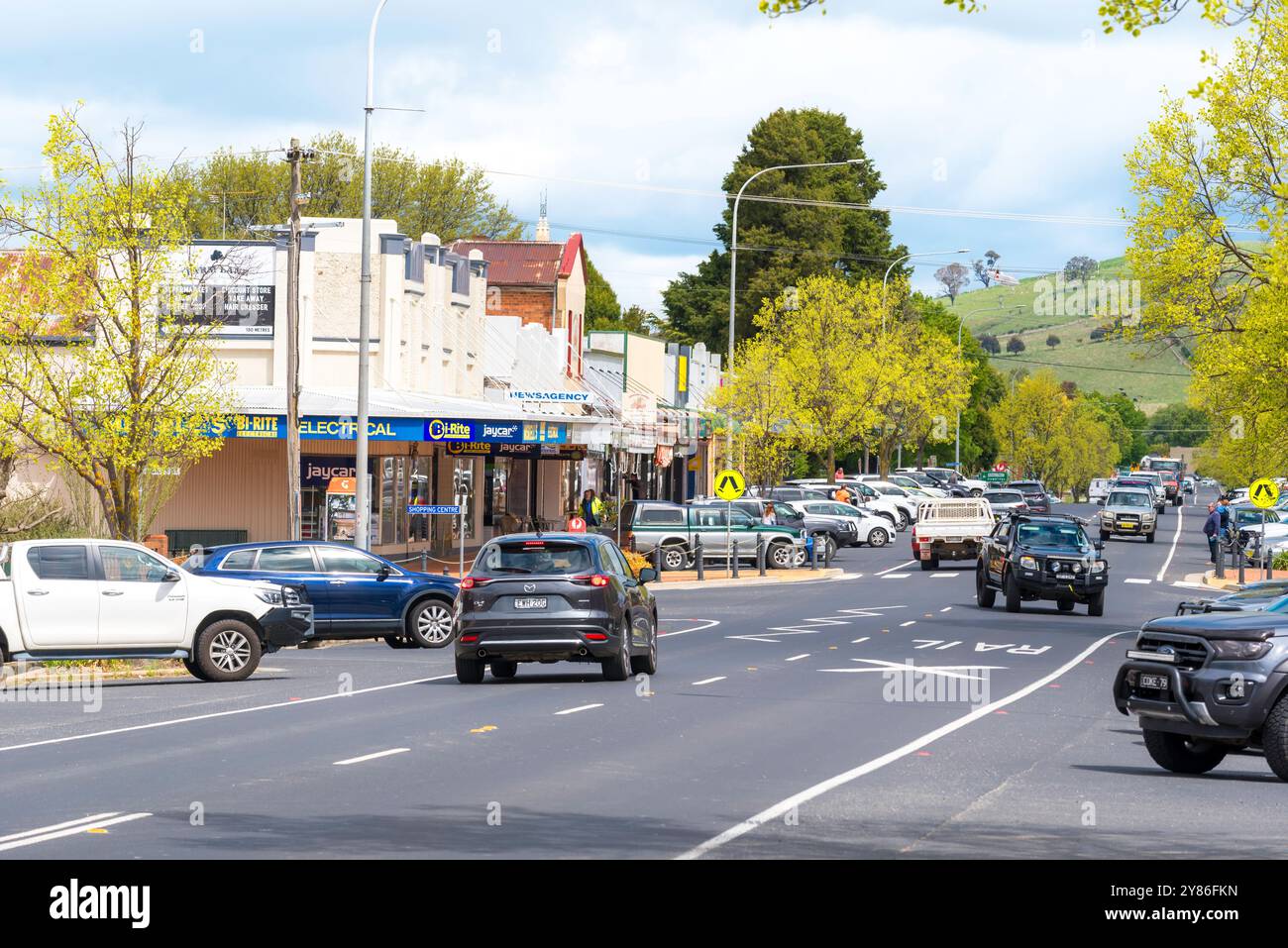 The main street (Adelaide Street) of of Blayney in Central Western New ...
