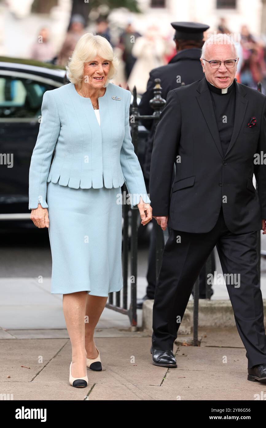 Queen Camilla with Dean of Westminster, the Very Reverend Dr David ...