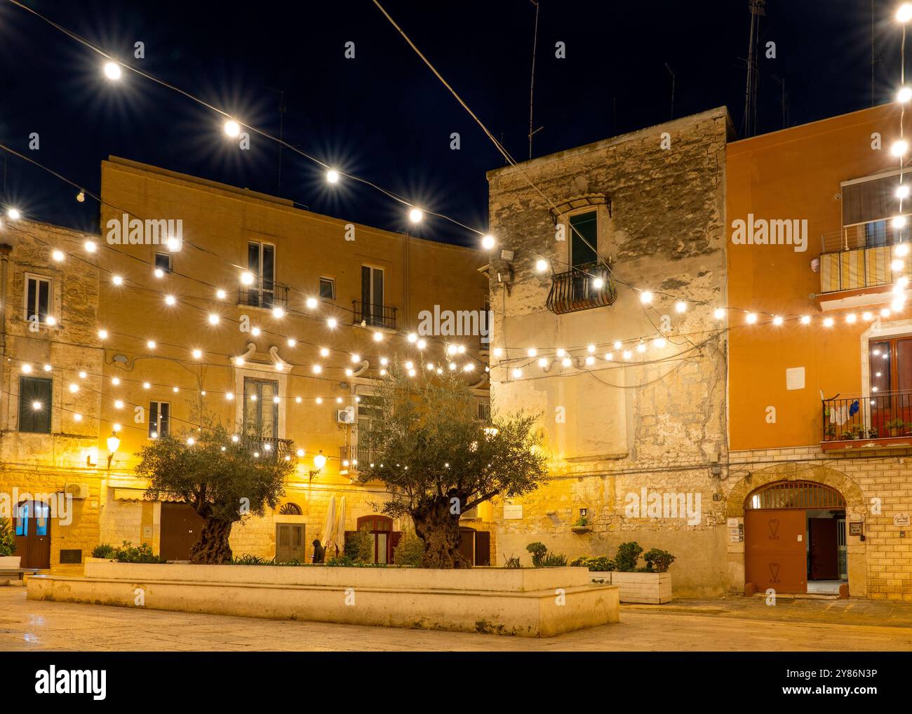 Piazza degli innamorati hi-res stock photography and images - Alamy