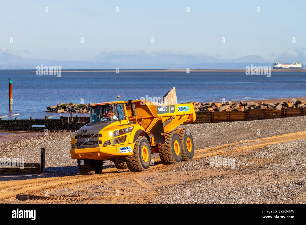 Rock scour protection hi-res stock photography and images - Alamy