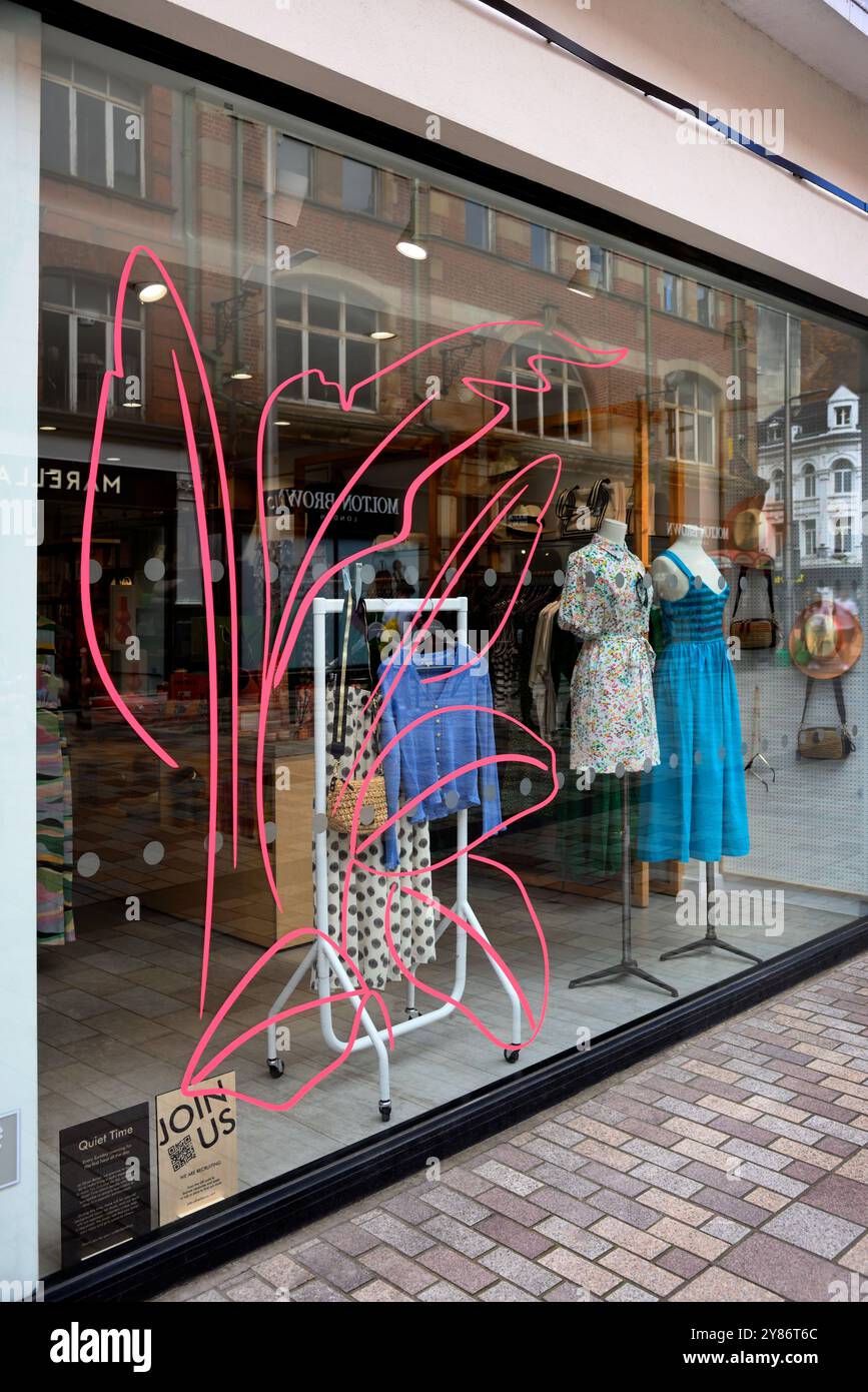 shop window displays Stock Photo - Alamy