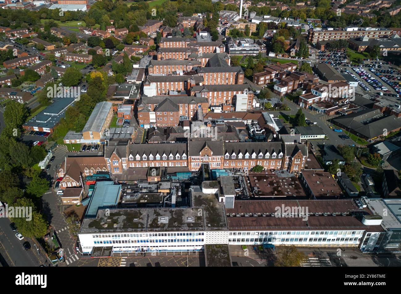 Dudley Road, Birmingham, 3rd October, 2024. Birmingham's City Hospital ...