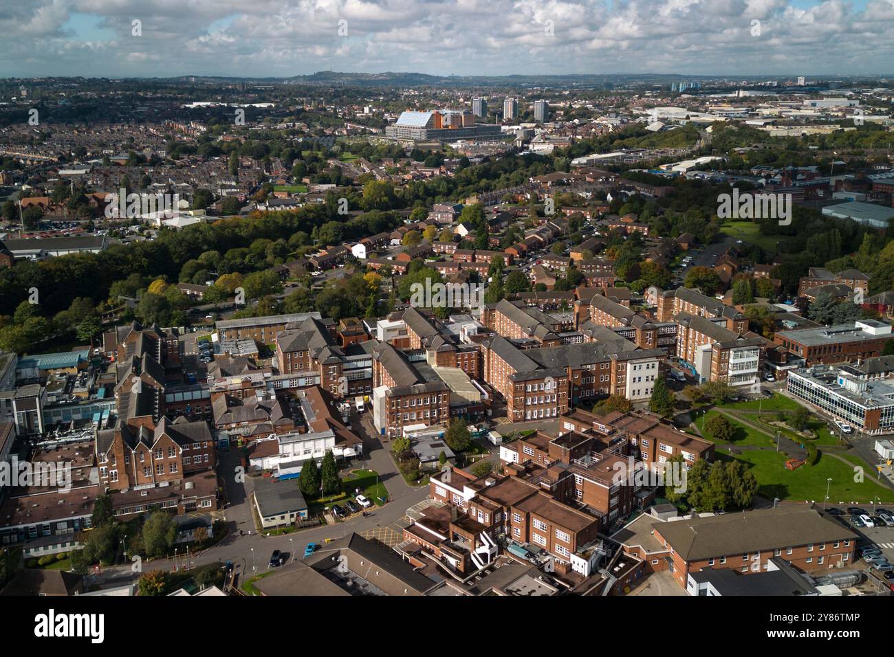 Dudley Road, Birmingham, 3rd October, 2024. Birmingham's City Hospital ...