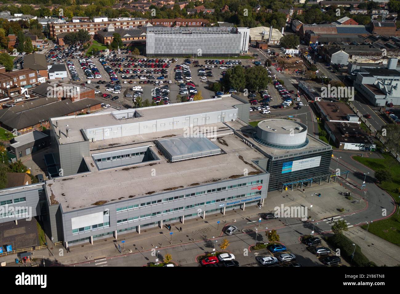 Dudley Road, Birmingham, 3rd October, 2024. Birmingham's City Hospital ...
