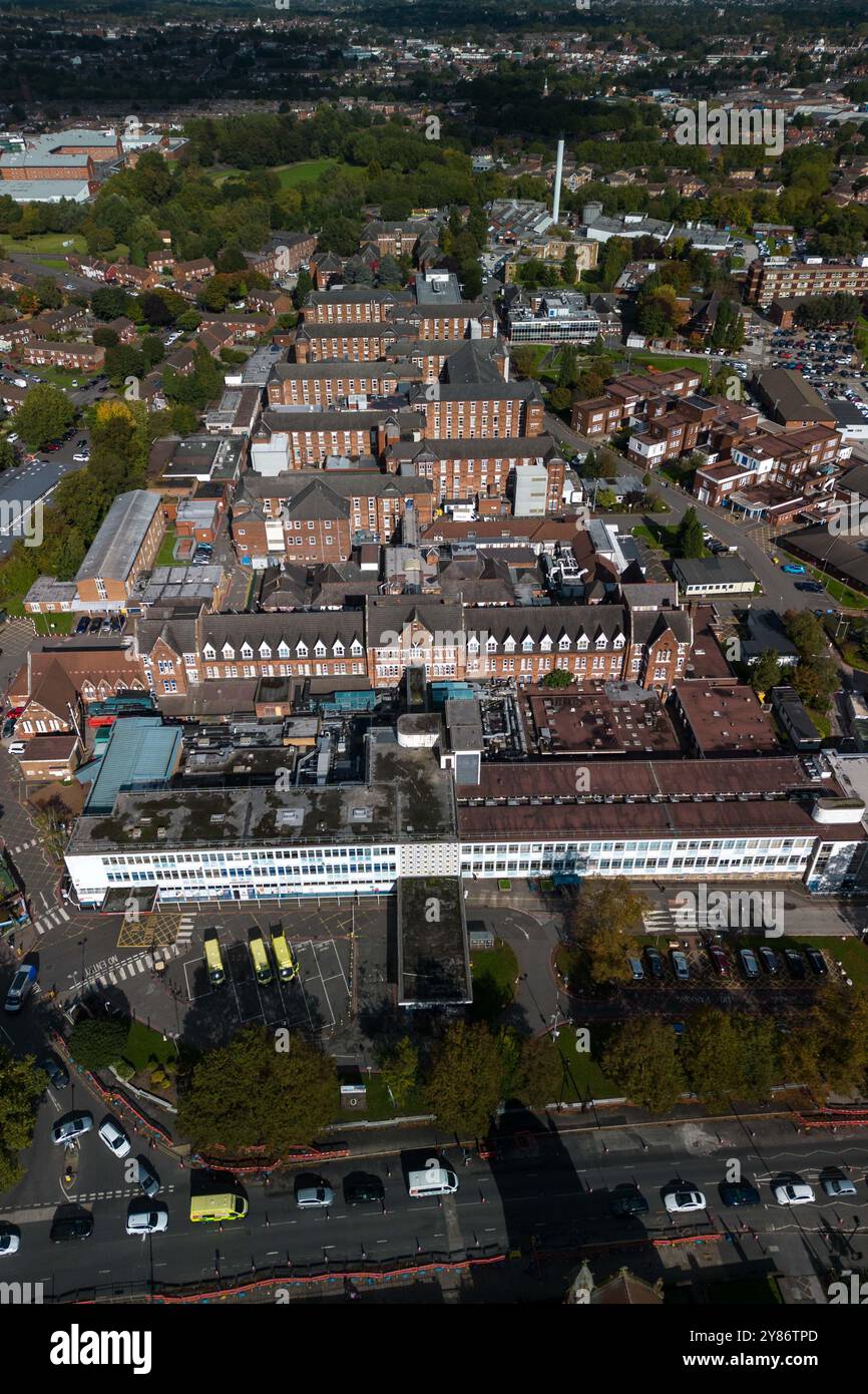 Dudley Road, Birmingham, 3rd October, 2024. Birmingham's City Hospital ...