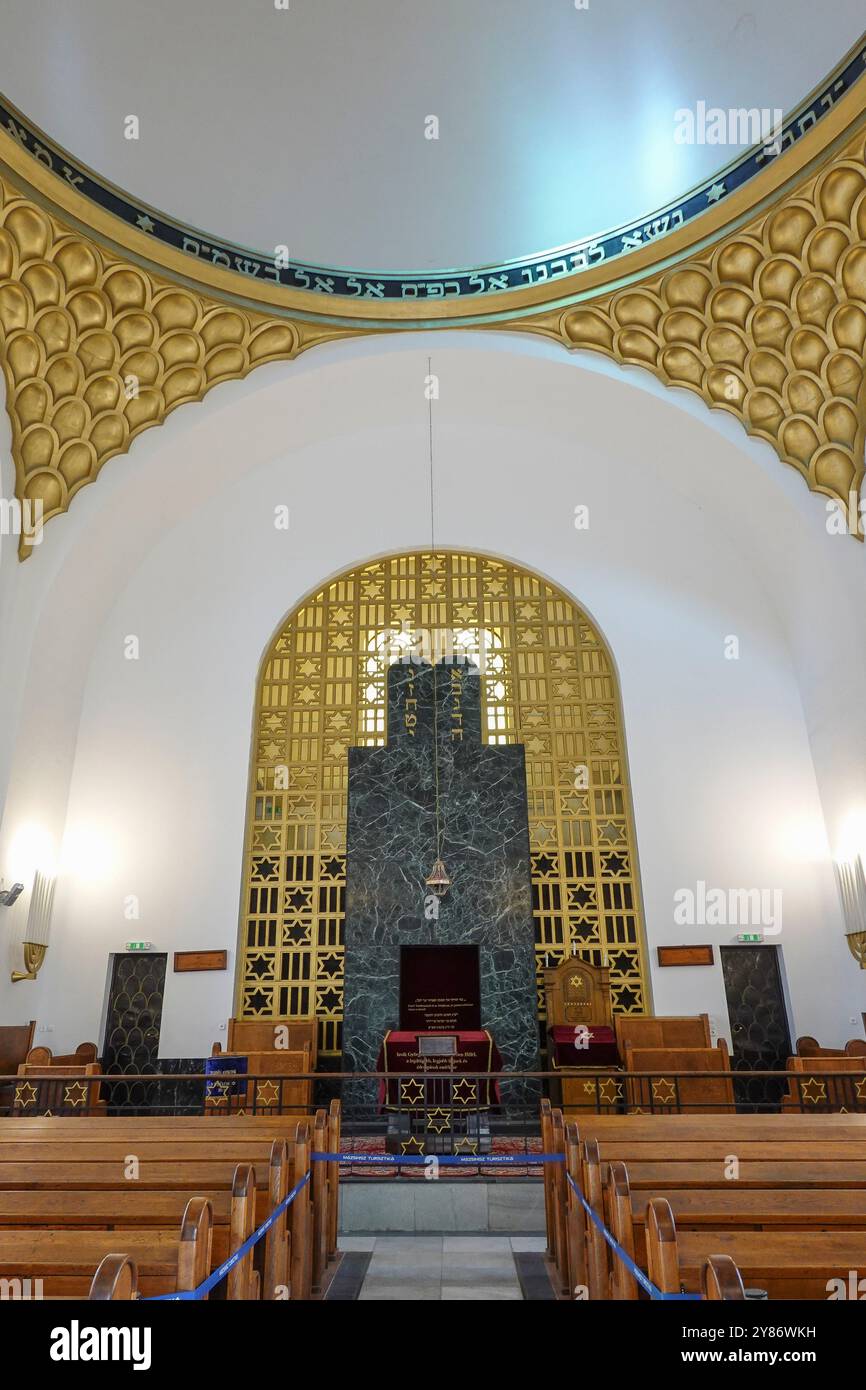 Hungary, Budapest, Inside the Great Synagogue in Dohany Street is the ...