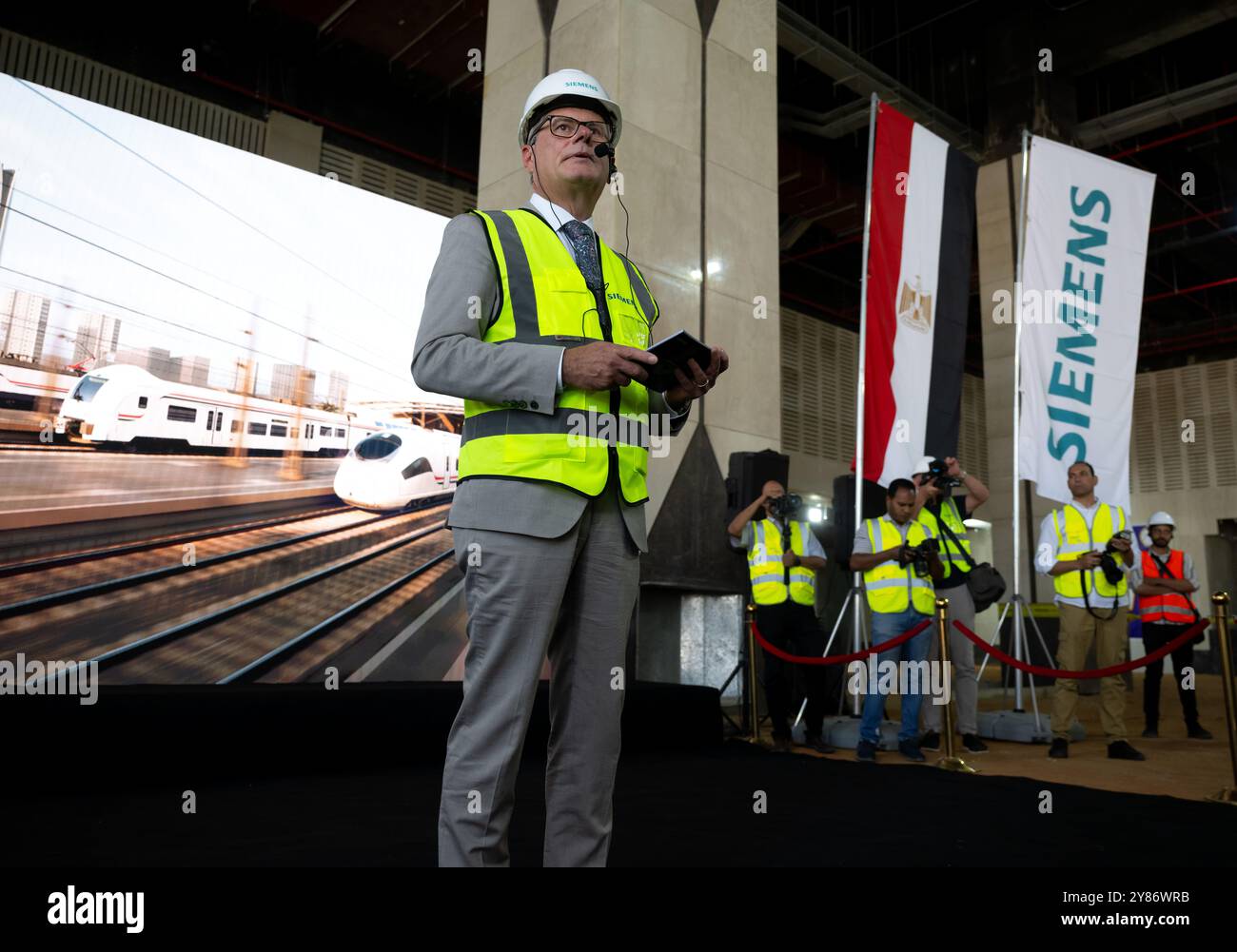 Kairo, Egypt. 03rd Oct, 2024. Karl Blaim, CFO of Siemens Mobility ...