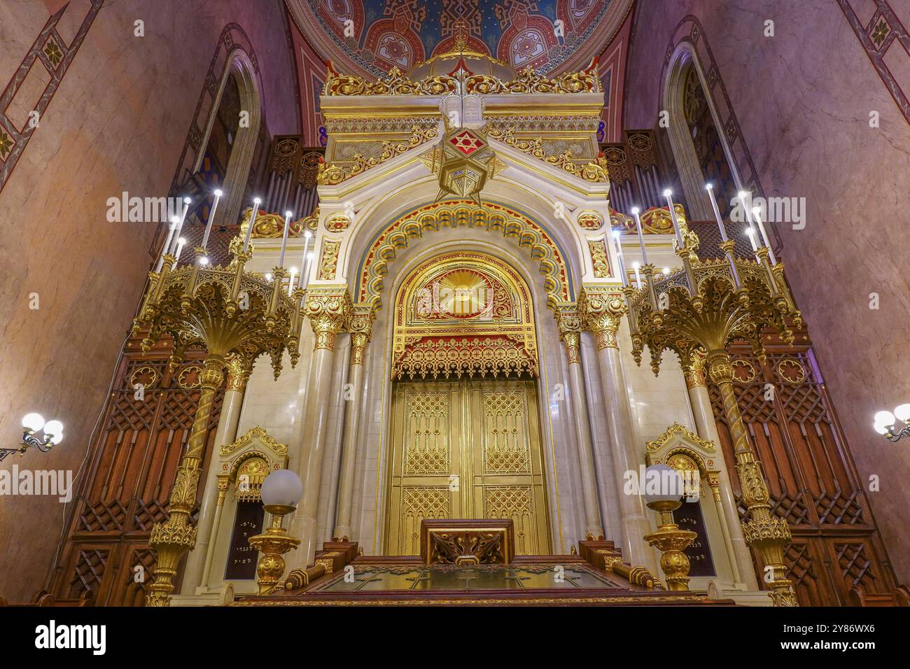 Hungary, Budapest, The Great Synagogue in Dohany Street is the largest ...