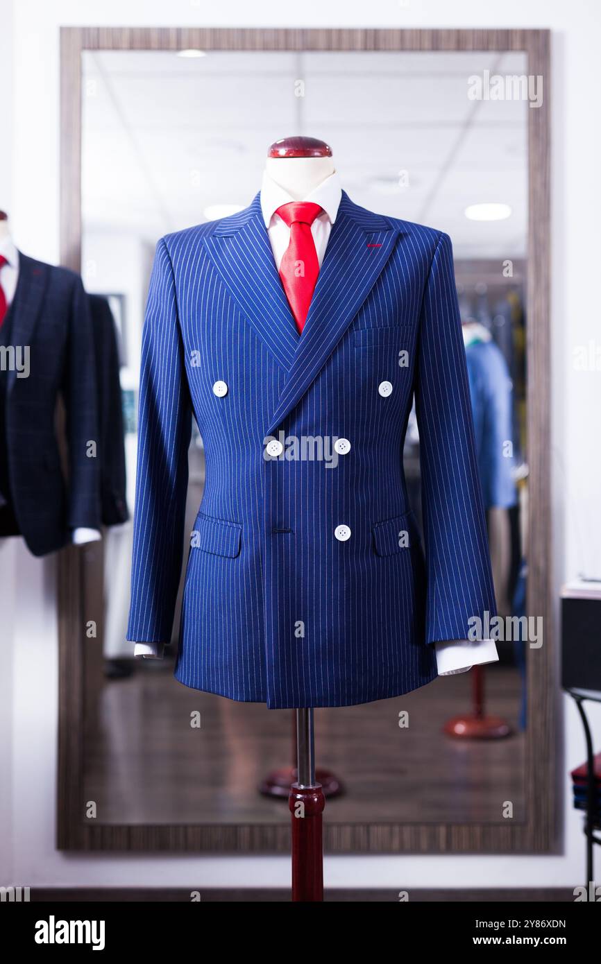 Chic Male costume on a mannequin in men clothing store Stock Photo - Alamy