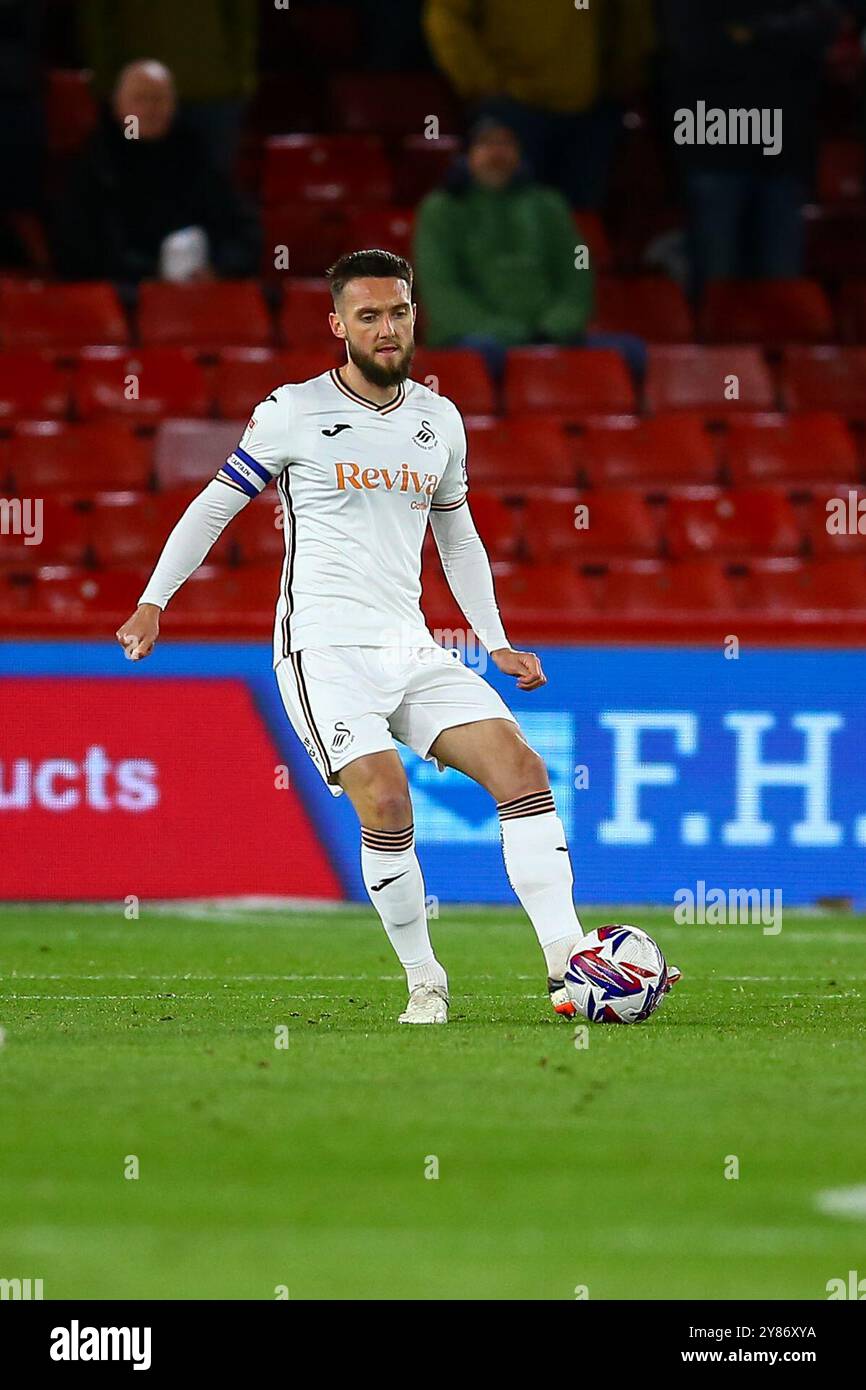 Bramall Lane, Sheffield, England - 2nd October 2024 Matt Grimes (8) of ...