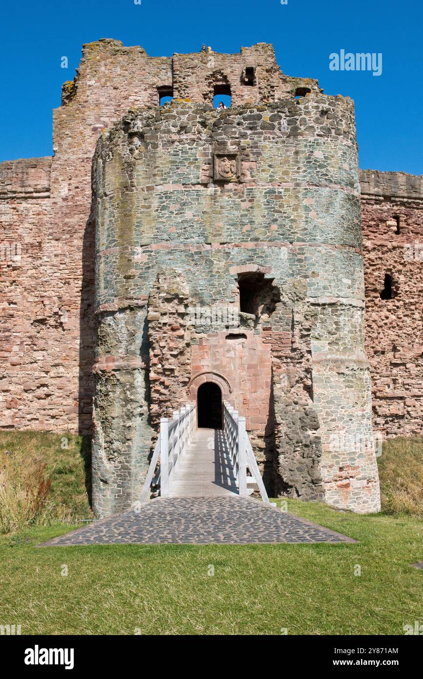 Siege of berwick castle hi-res stock photography and images - Alamy