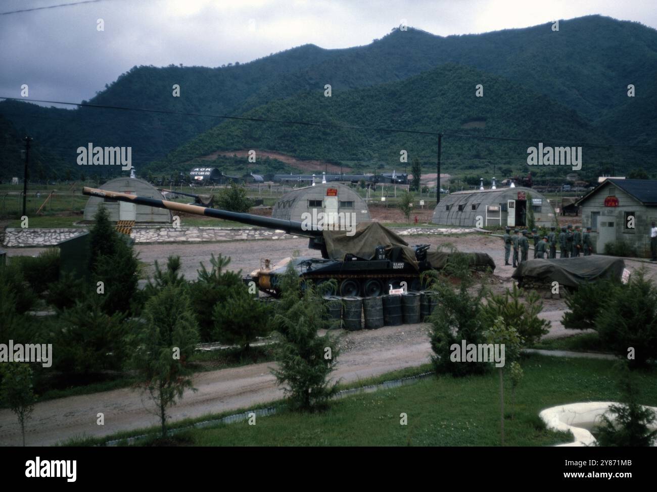 USA / US Army M107 Self Propelled Gun 175mm / 175 mm - Based in South ...