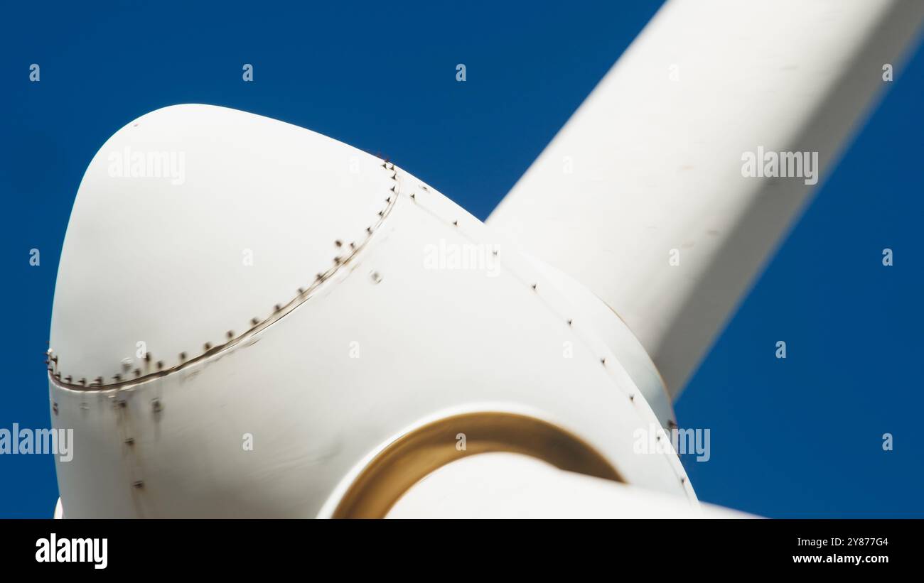 The Rotation Of A Wind Turbine Stock Photo - Alamy