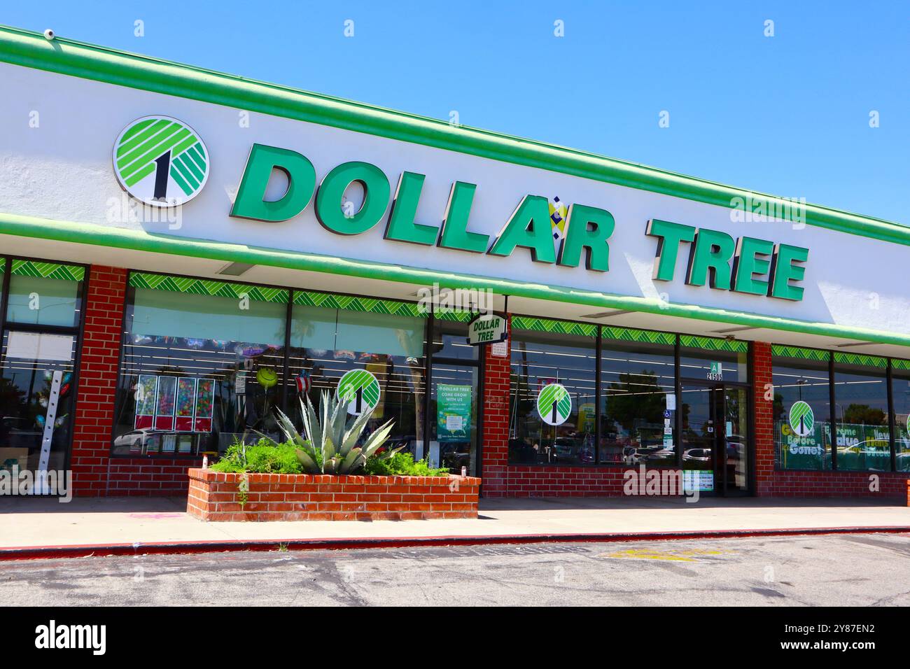 DOLLAR TREE Store, American chain of discount variety stores that sells ...