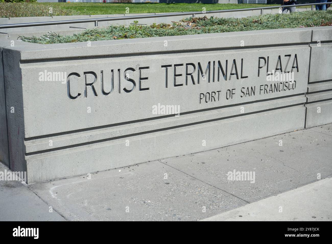 Cruise terminal area hi-res stock photography and images - Alamy